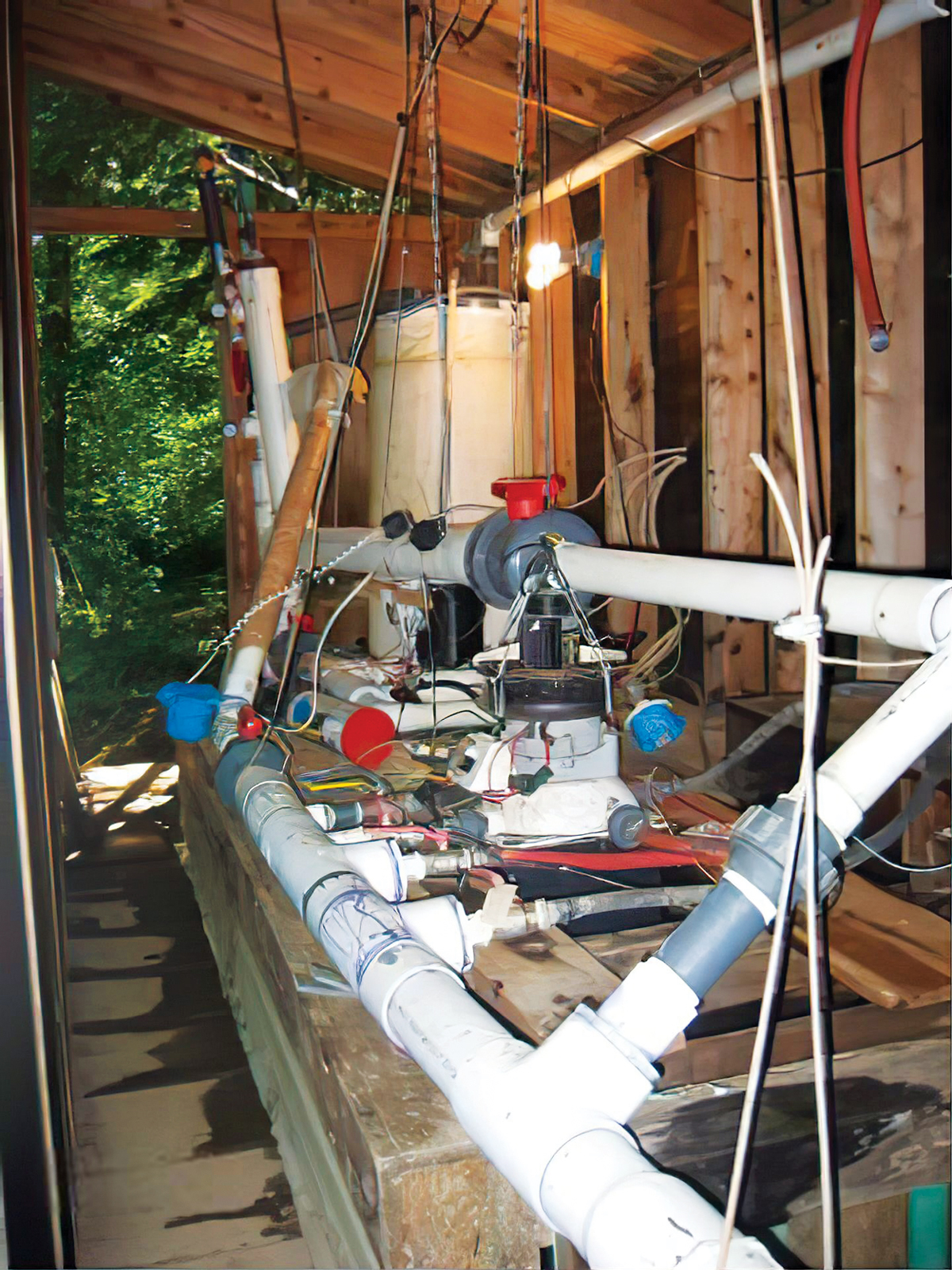 Off-Grid DIY Hydropower – Mother Earth News
